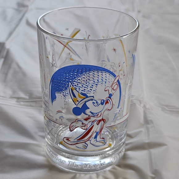 Disney | Dining | Mcdonalds Walt Disney World Mickey Mouse Glass Epcot ...